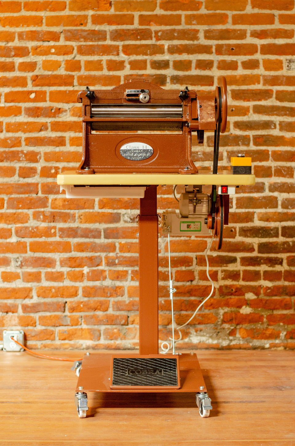 Cobra Class 14 Leather Splitter Complete Unit – Alden Leather Supply LLC